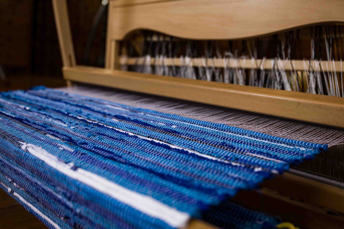 Machine Made Rugs: Myths vs Facts – Luxe Weavers